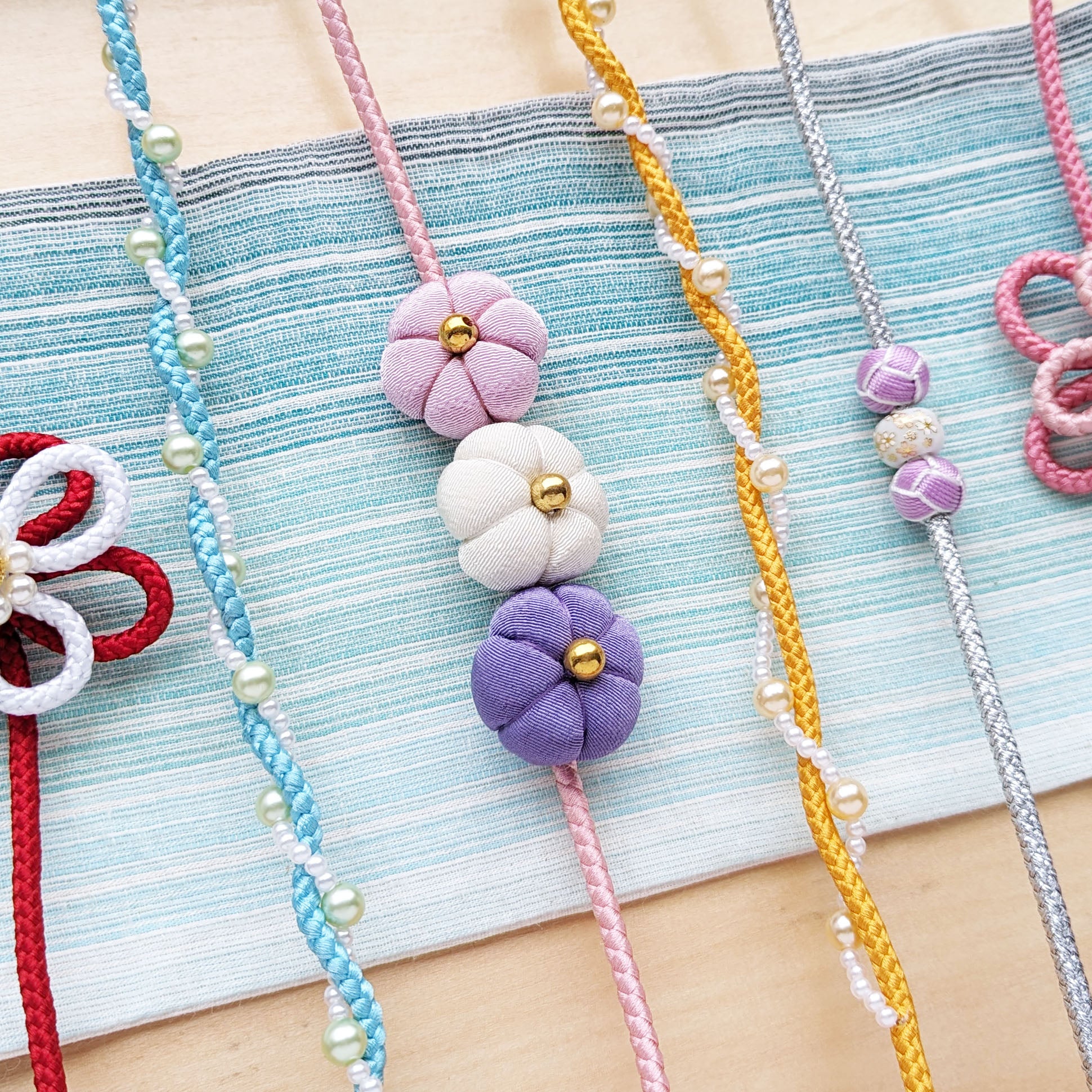 Modern Sakura: Modern Japanese Yukata & Accessories