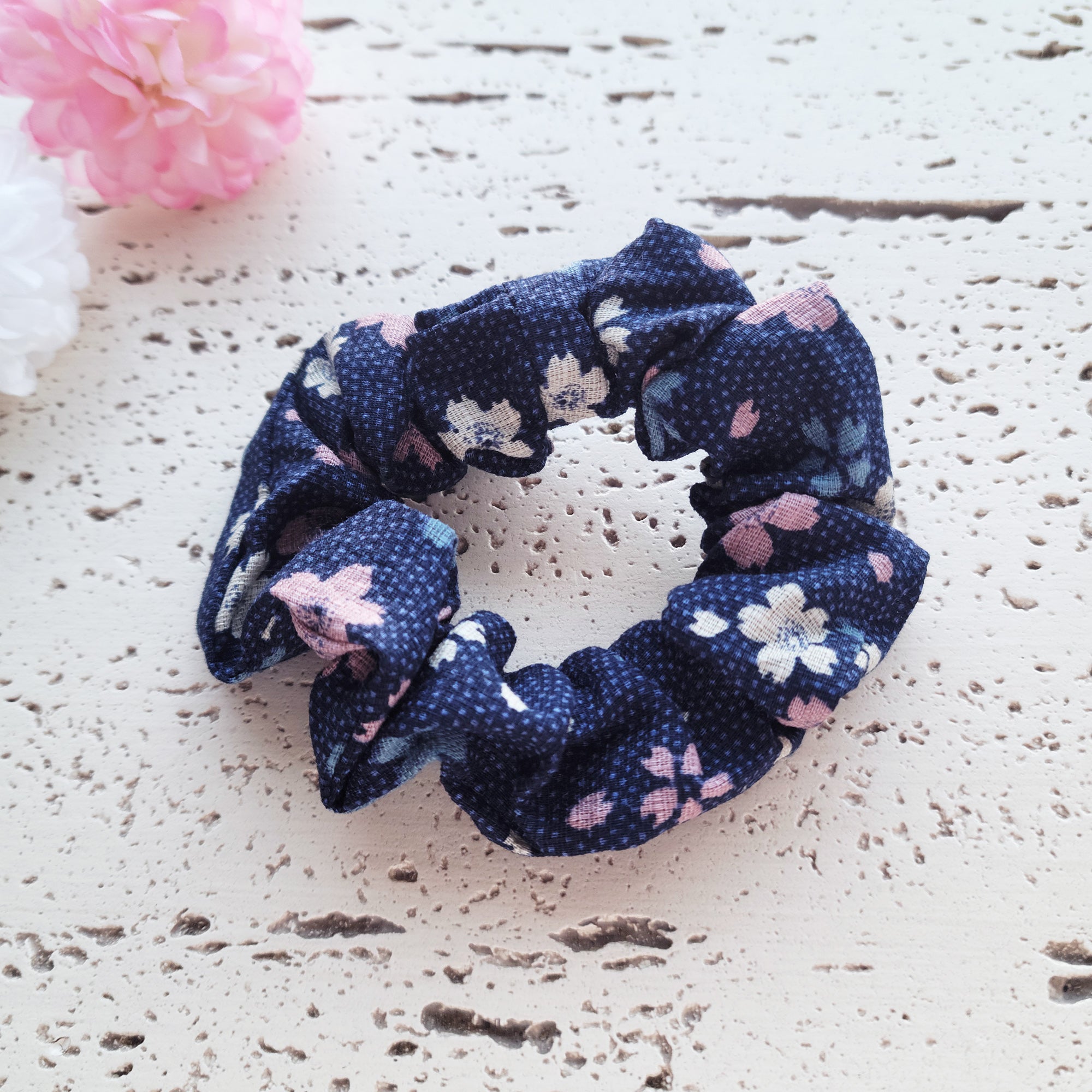 Modern Sakura: Modern Japanese Yukata & Accessories