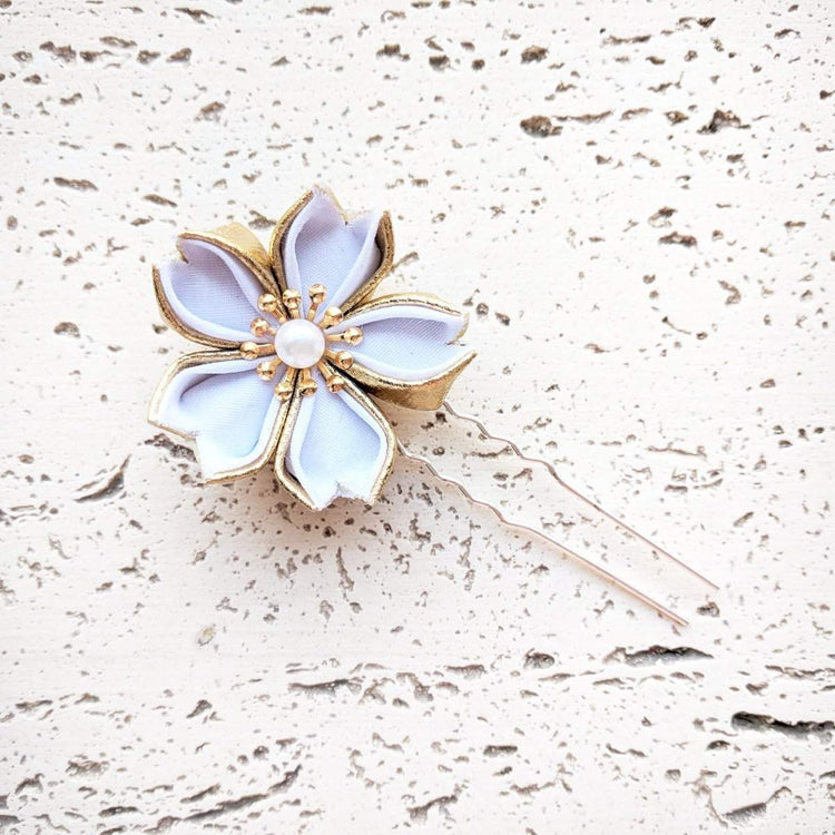 Golden Sakura Hair Pin, Japanese Traditional Tsumami Kanzashi Hair ...